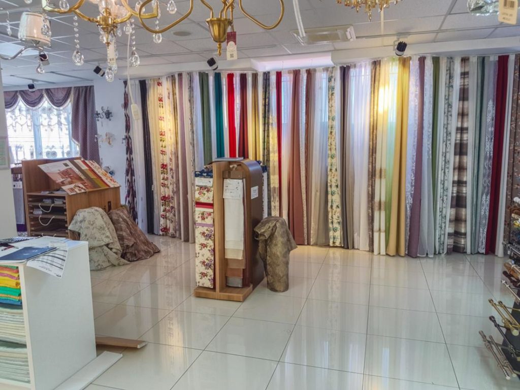Cele mai noi modele de draperii și perdele - Andrei House